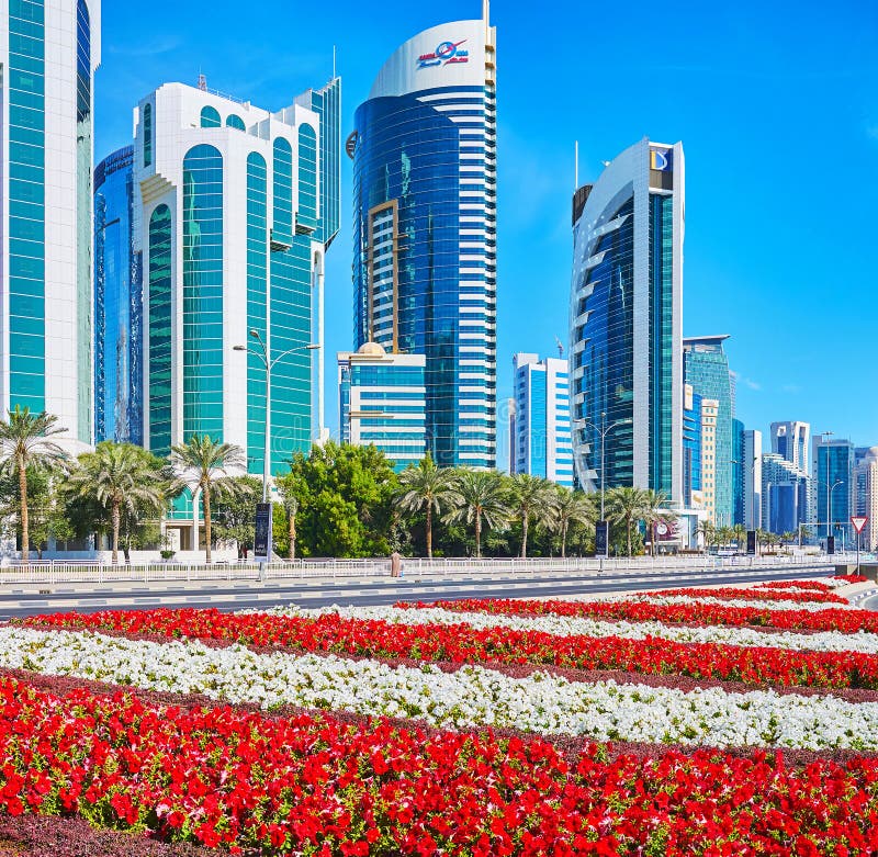 Ville Moderne En Fleurs, Doha, Qatar Photographie éditorial - Image du ...