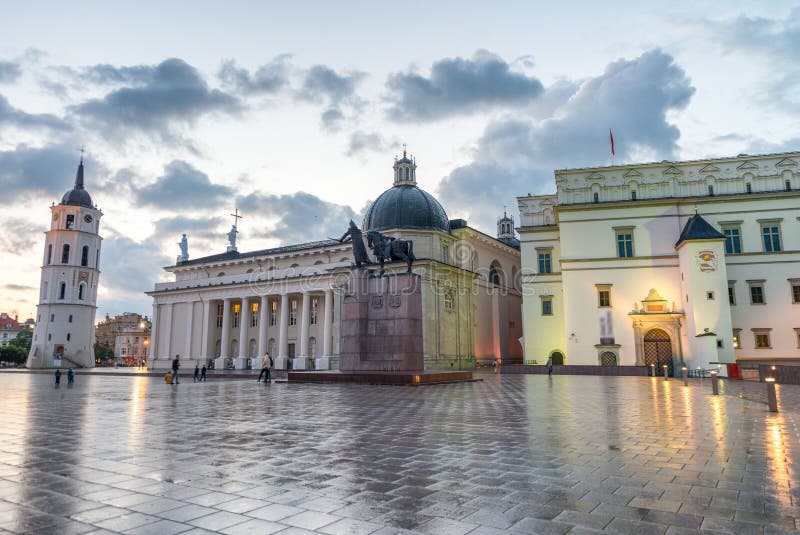 Vilnius Square at Sunset, Lithuania Editorial Image - Image of famous ...