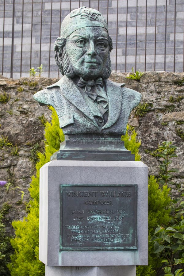 Vincent Wallace Monument En Waterford Imagen de archivo editorial ...