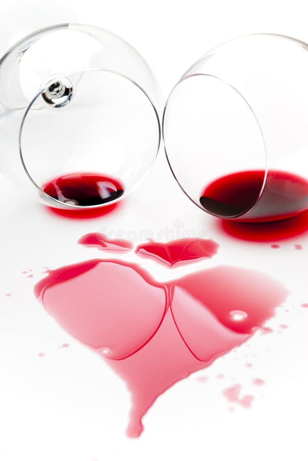 Vino rojo derramado imagen de archivo. Imagen de vino - 14808701