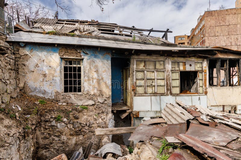 A Vintage Abandoned House with Decayed and Wrecked Walls Stock Photo ...
