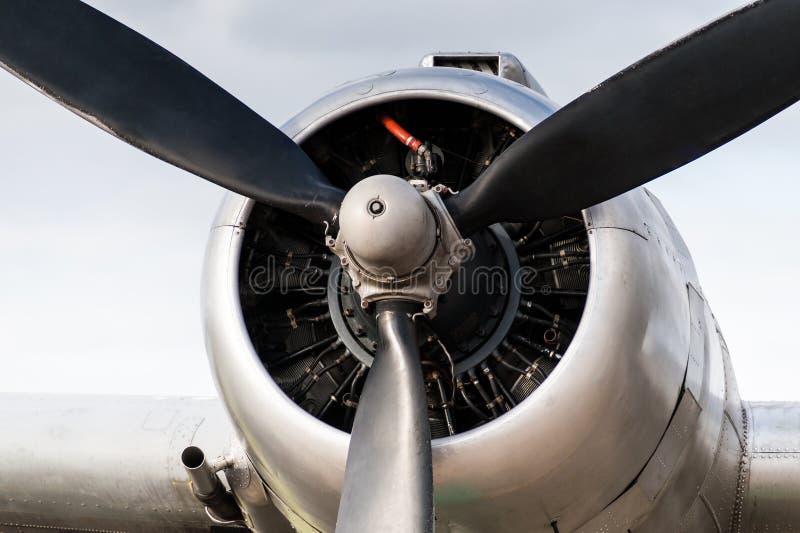 Vintage Airplane DC 3 Engine Stock Image - Image of flying, douglas ...
