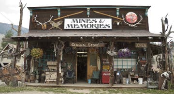 Vintage American store editorial stock photo. Image of porch - 25396988