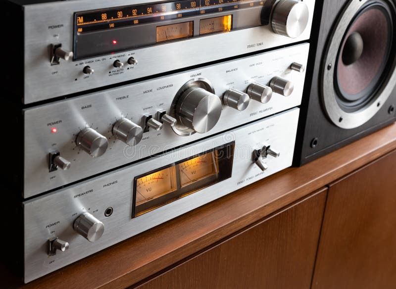 Vintage Audio Stereo Gear Separate Components System Setup, Tuner, Pre ...