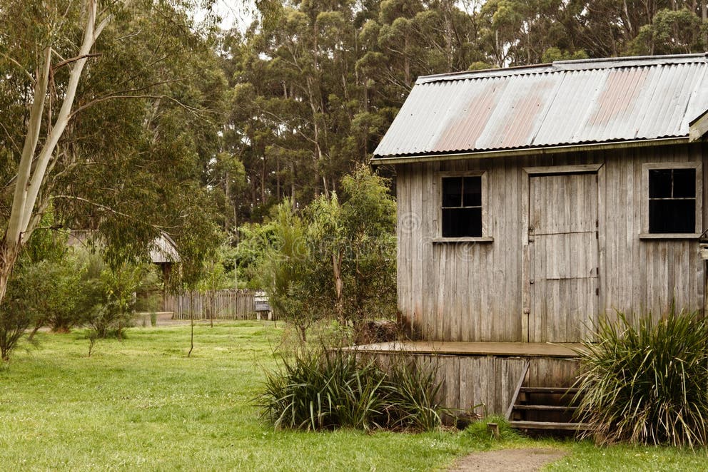 Vintage Australian cabin stock photo. Image of weathered - 21783722