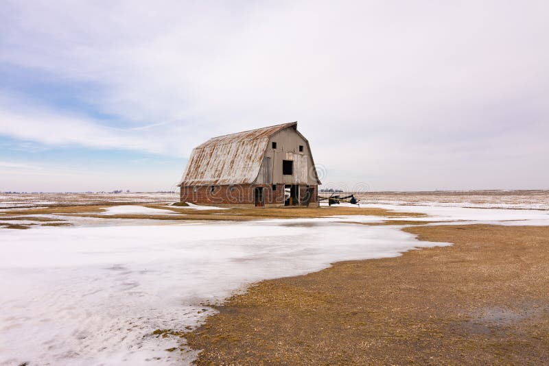 Vintage Barn in Rural Illinois Stock Photo - Image of agriculture ...