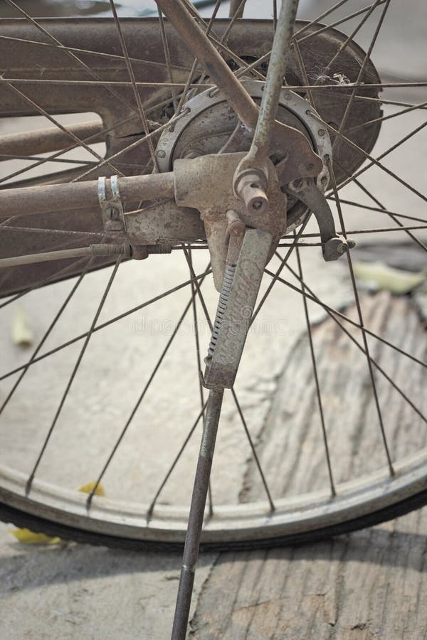 Vintage bicycle wheel stock image. Image of bicycle, motion - 47980439