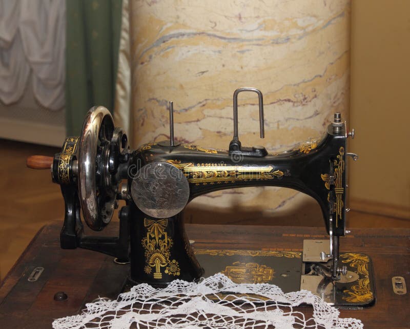 9,503 Vintage Sewing Machine Stock Photos - Free & Royalty-Free Stock ...