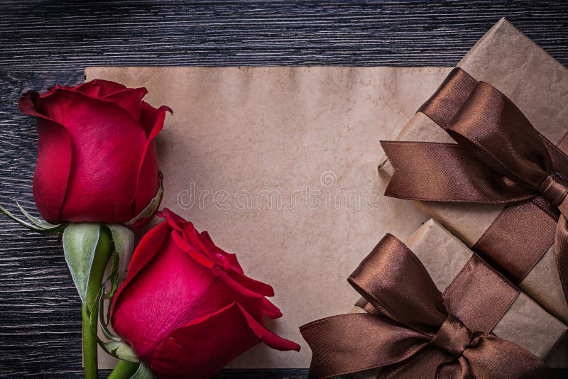 Vintage Blank Paper Red Natural Scented Roses Gift Stock Image - Image ...
