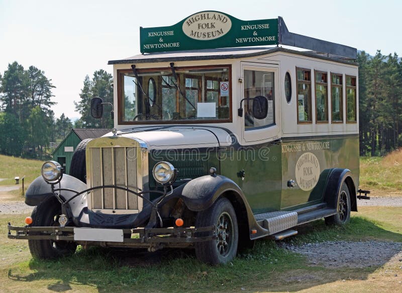 Vintage bus editorial image. Image of transport, green - 32797090