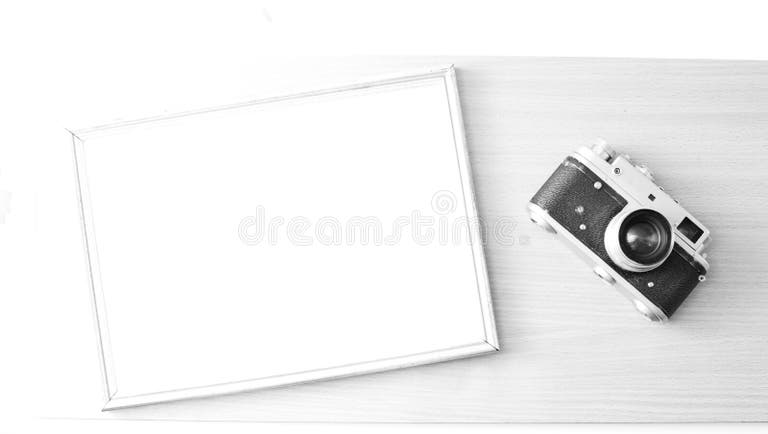 Vintage Camera and Photo Frame Stock Photo - Image of classic, memory ...
