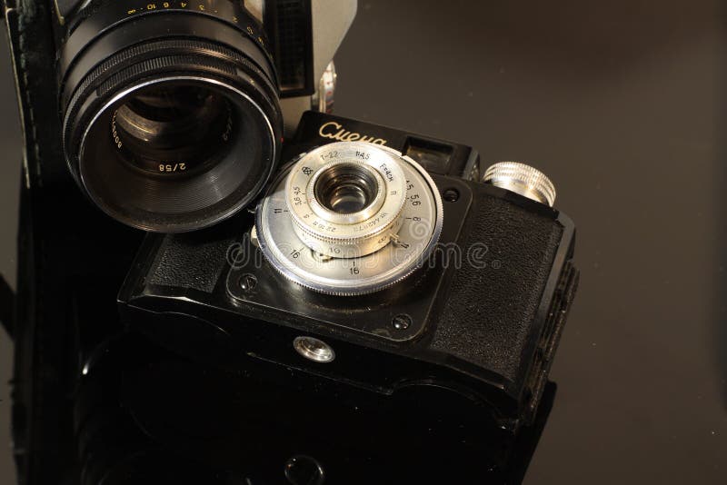 Vintage Cameras on a Mirrored Table Editorial Stock Image - Image of ...