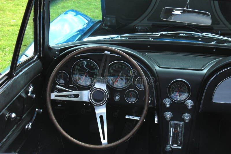 Vintage car dashboard stock image. Image of luxury, convertible - 75571305