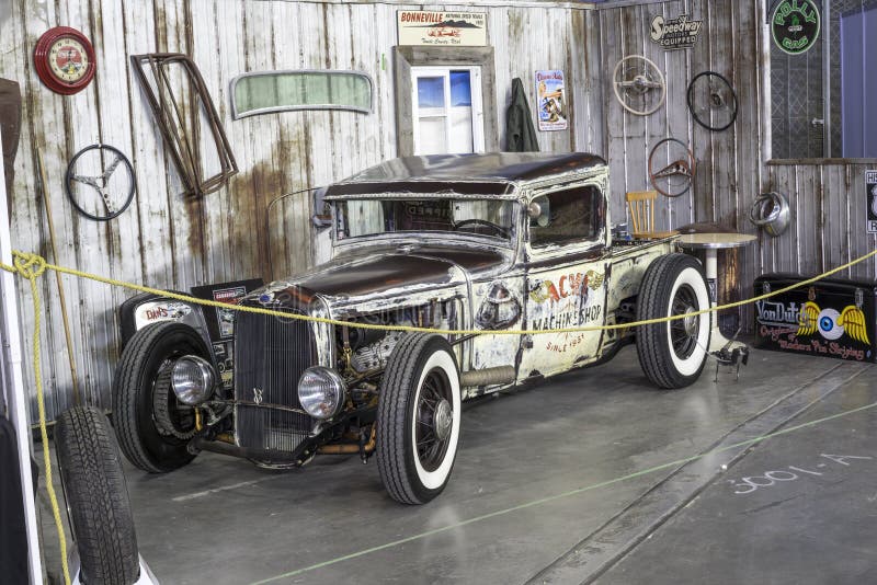 2,377 Autorama Hotrod Stock Photos - Free & Royalty-Free Stock Photos ...