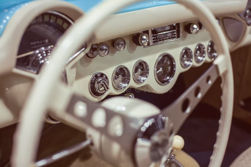 Vintage cars dashboard stock image. Image of panel, chrome - 29225407