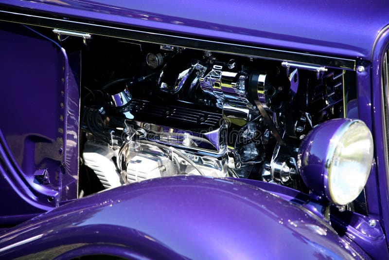 Vintage Chrome Engine stock image. Image of antique, hotrod - 881949
