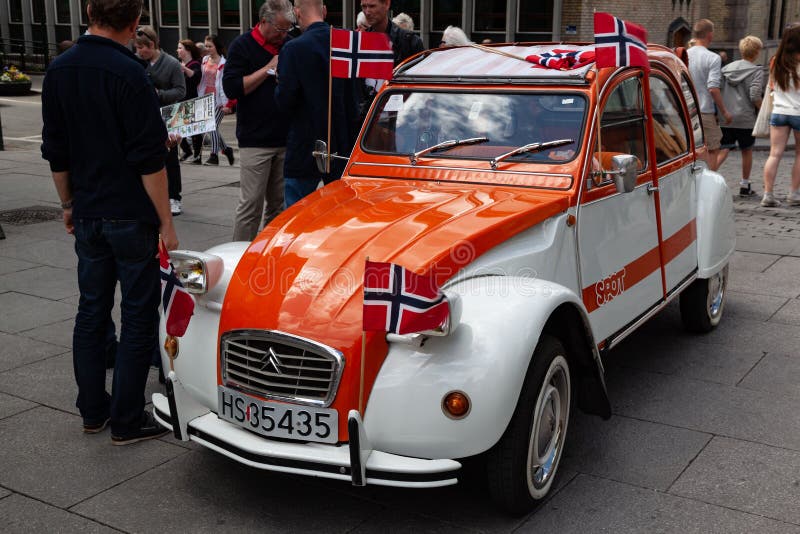 Vintage Citroen 2cv Spot 1976 with Norwy Flags on it Editorial Photo ...