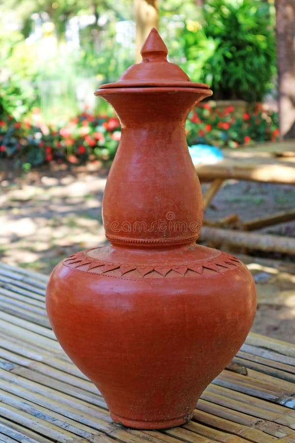 3,414 Clay Pot Vintage Water Stock Photos - Free & Royalty-Free Stock ...