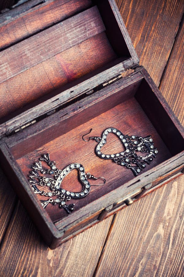 Beowulf Treasure Box Style