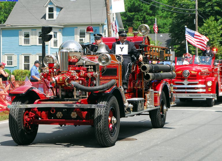 Vintage Fire Engine editorial photo. Image of rhode, wheels - 20866506