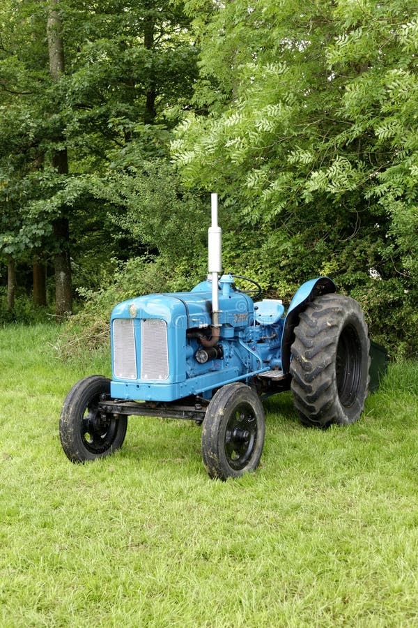 Vintage Fordson Major Diesel Tractor Editorial Photo - Image of farm ...