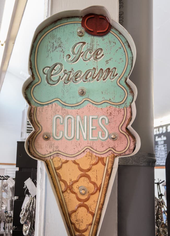 1,052 Ice Cream Shop Sign Stock Photos - Free & Royalty-Free Stock ...