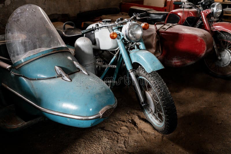 Old motorcycles in garage stock image. Image of transport - 176249923