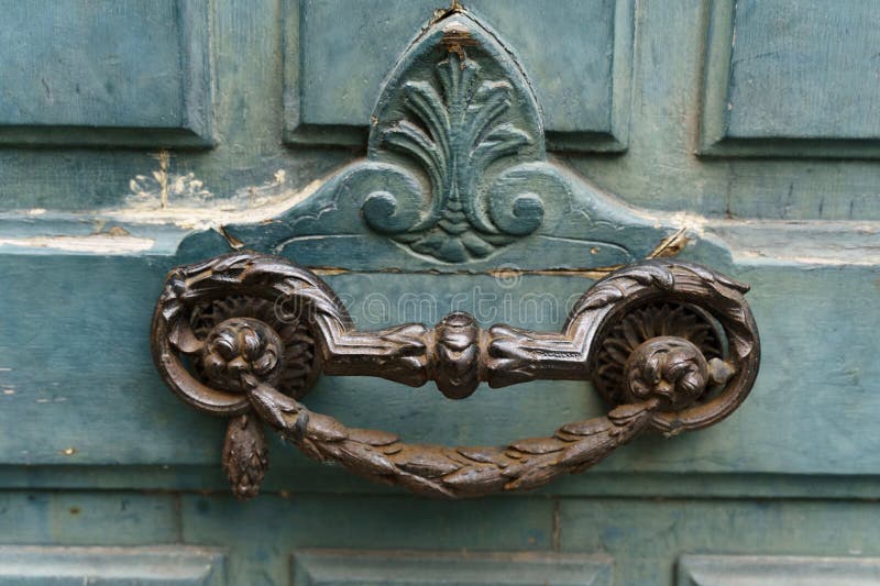 Vintage Old Door Handle on a Wooden Door. Stock Image - Image of ...