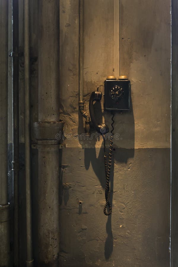 Vintage black phone stock image. Image of poor, phone - 75884943