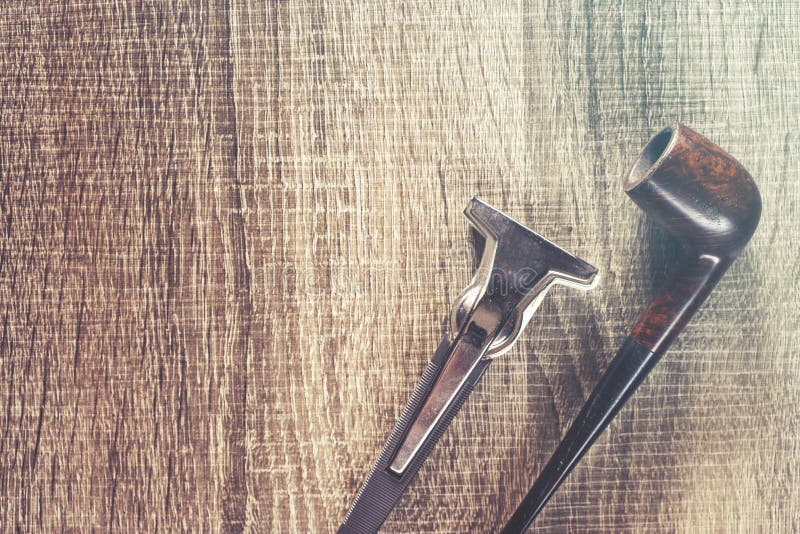 Vintage razor and pipe stock photo. Image of brown, copy - 84214090