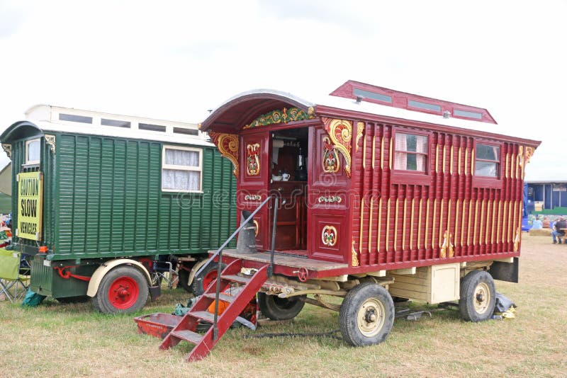 Vintage Caravans in a Field Stock Image - Image of field, wooden: 231096583