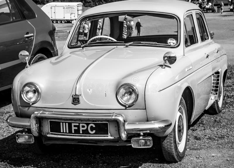 Vintage Renault 4 (R4) Hatchback - Side View Editorial Stock Image ...