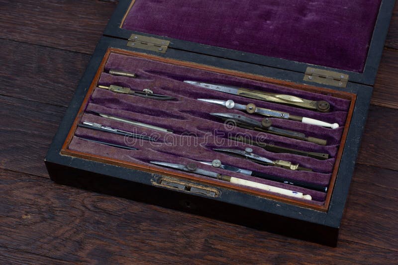 Vintage Retro Drawing Tools Set Stock Image - Image of drafting, line ...