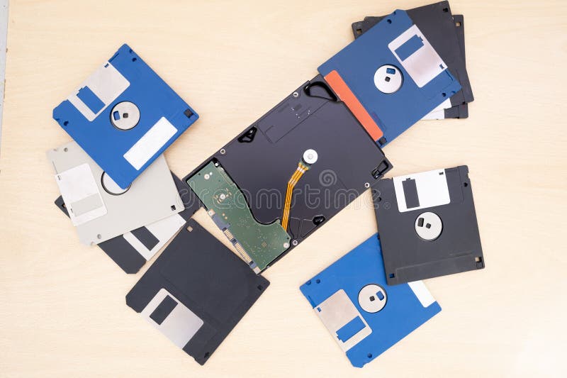 Vintage Retro Electronic Data Storage Devices 80s 90s Cd Disk Flash ...