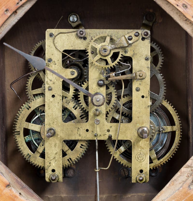 Vintage Rusty Antique Cog Clock. Stock Image - Image of iron, engine ...