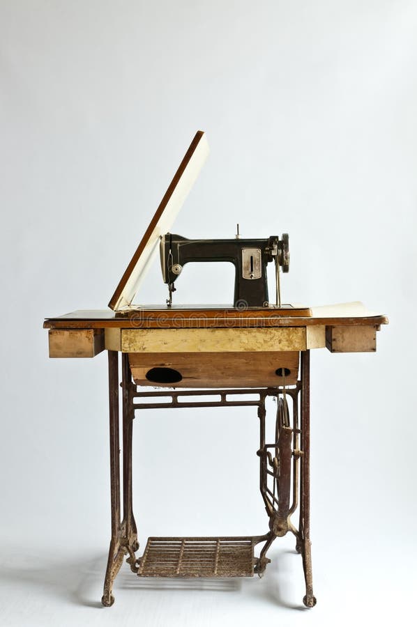 Old sewing machines stock photo. Image of furniture, sewing - 29944788