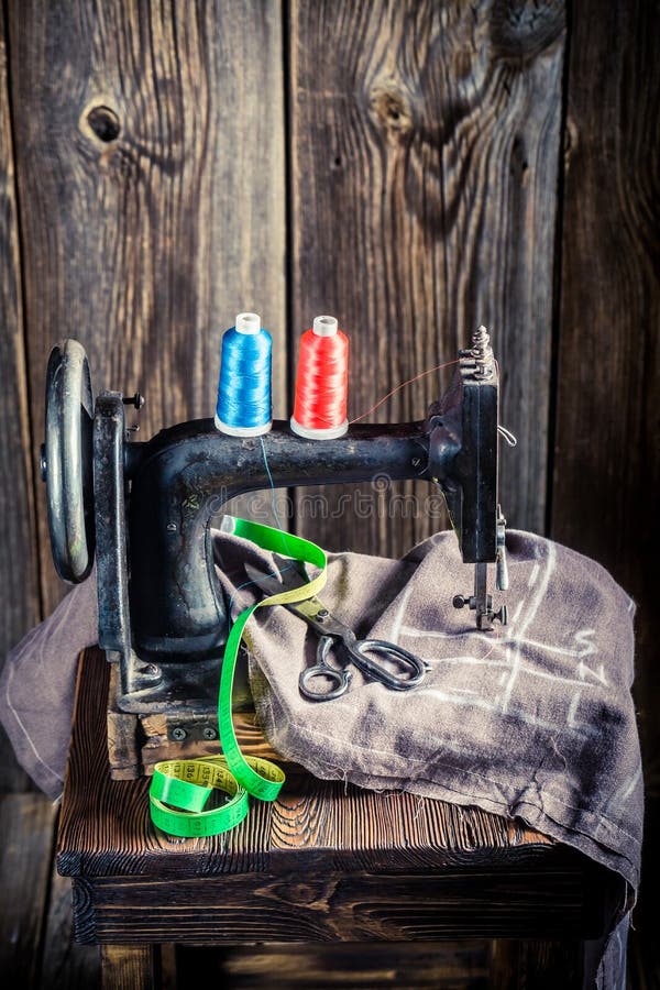 Vintage Sewing Machine with Scissors and Threads Stock Image - Image of ...
