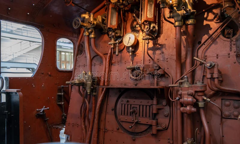 Vintage Steam Train Driver Cabin Stock Photo - Image of dial, museum ...