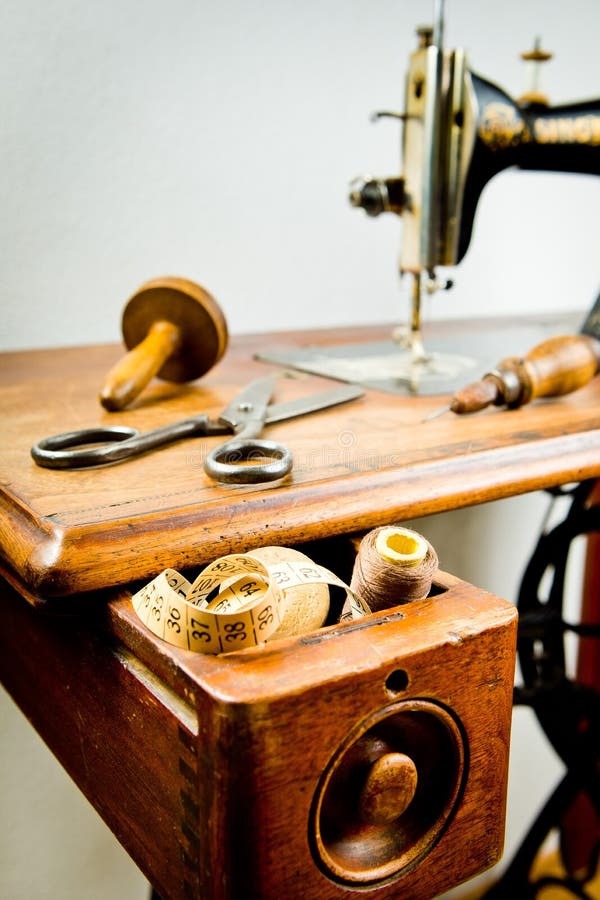 Vintage Tailor`s Tools on Old Sewing Machine Stock Photo - Image of ...