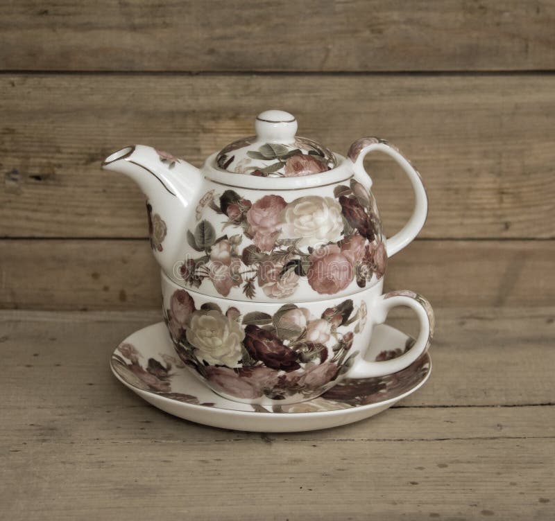 Vintage Tea Set Stock Photos - Download 10,041 Royalty Free Photos