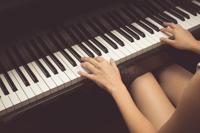 Vintage Tone of Playing Piano Stock Image - Image of grace, black: 68718487