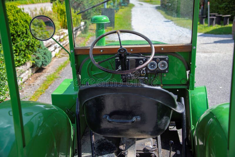 Vintage Tractor Drivers Seat Stock Photo - Image of green, metal: 328897190