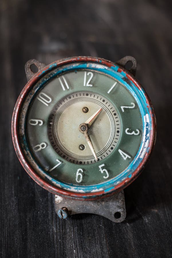Vintage watch. Aged clock stock image. Image of clock - 98424859
