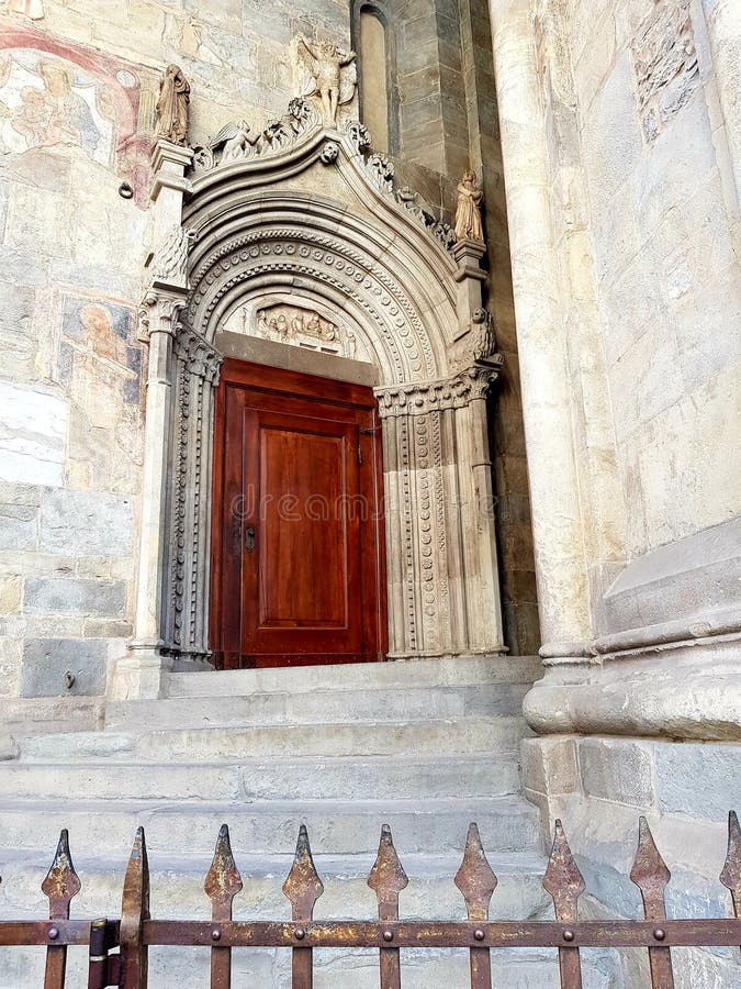 Ancient Wooden Doors in a Medieval Building Stock Photo - Image of ...