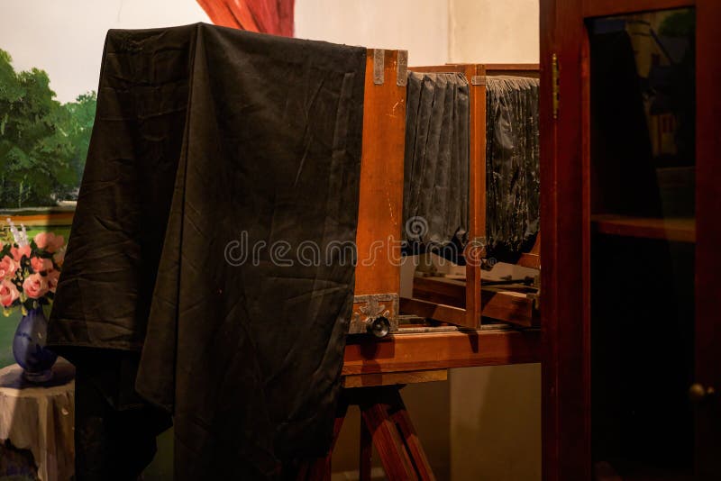 A Vintage Wooden Frame Large Format Camera Stock Photo - Image of ...