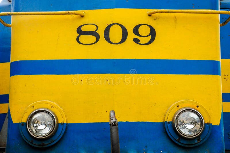 Vintage Yellow and Blue Train Engine with Number 809 Stock Illustration ...