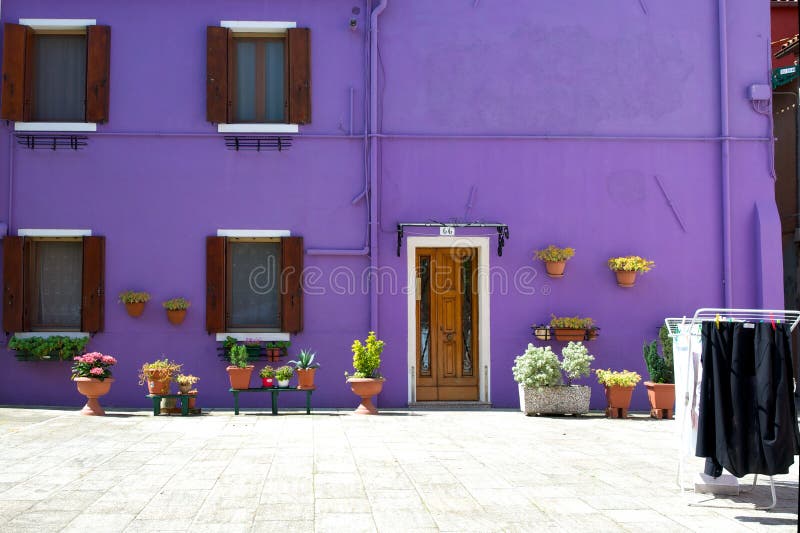 Violet House in Venice stock image. Image of tranquillity - 41479303