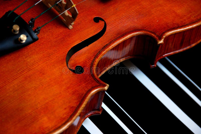 Violin Picture. Image: 5406434