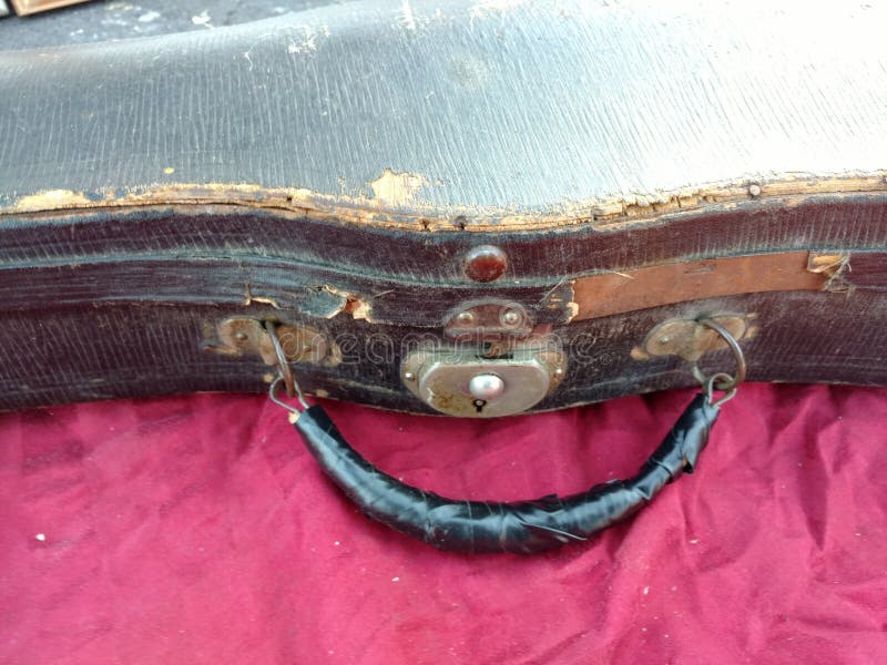 Old Violin Case stock image. Image of violin, history - 47878121