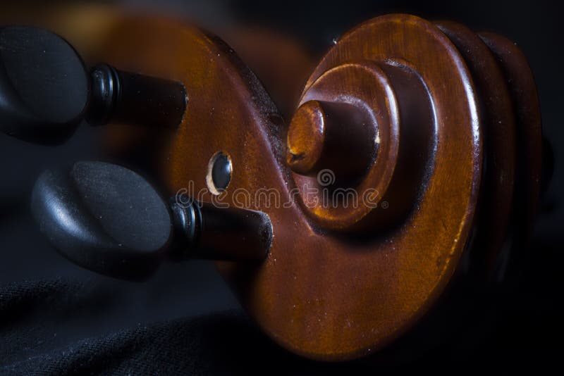 Violin Peg Head Scroll Close Up Stock Image - Image of orchestra ...